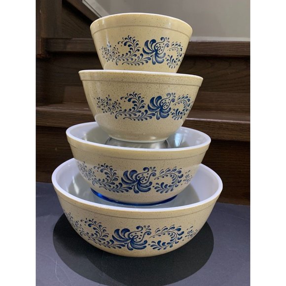 Pyrex | Kitchen | Vintage Pyrex Homestead Speckled Tan Blue Mixing ...